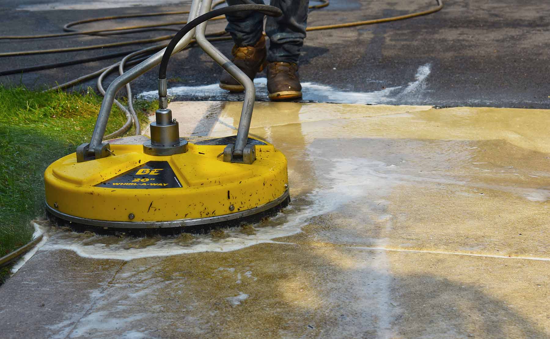 5 Things to Look For In A Pressure Washing Services Company
